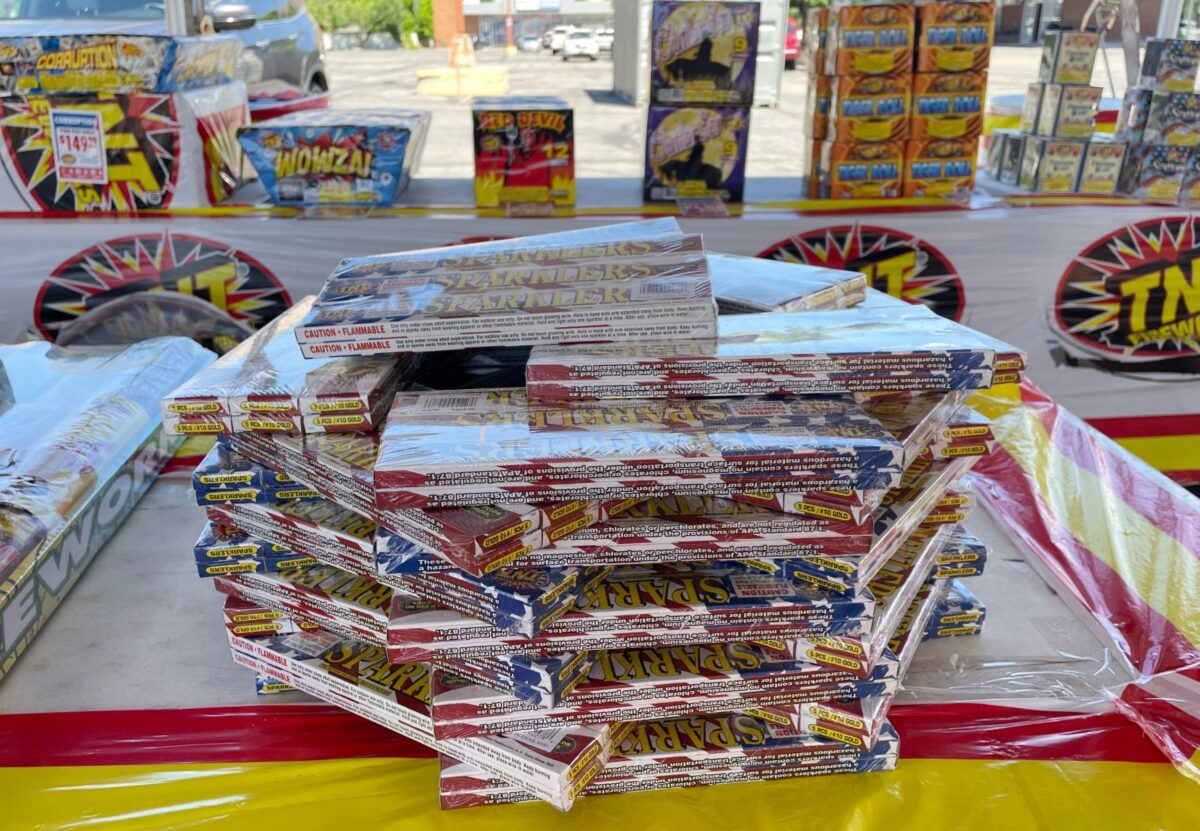 Fireworks vendors hoping for some bucks for their bangs despite bans ...